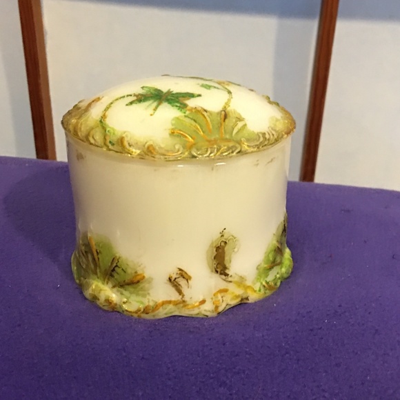 Art | Antique Victorian Milk Glass Hairpin Container Handpainted Lovely ...